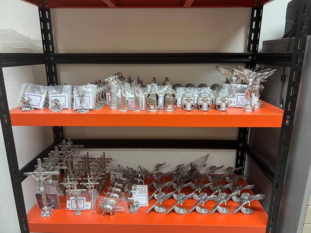 How It's Made – SilverStatues.com