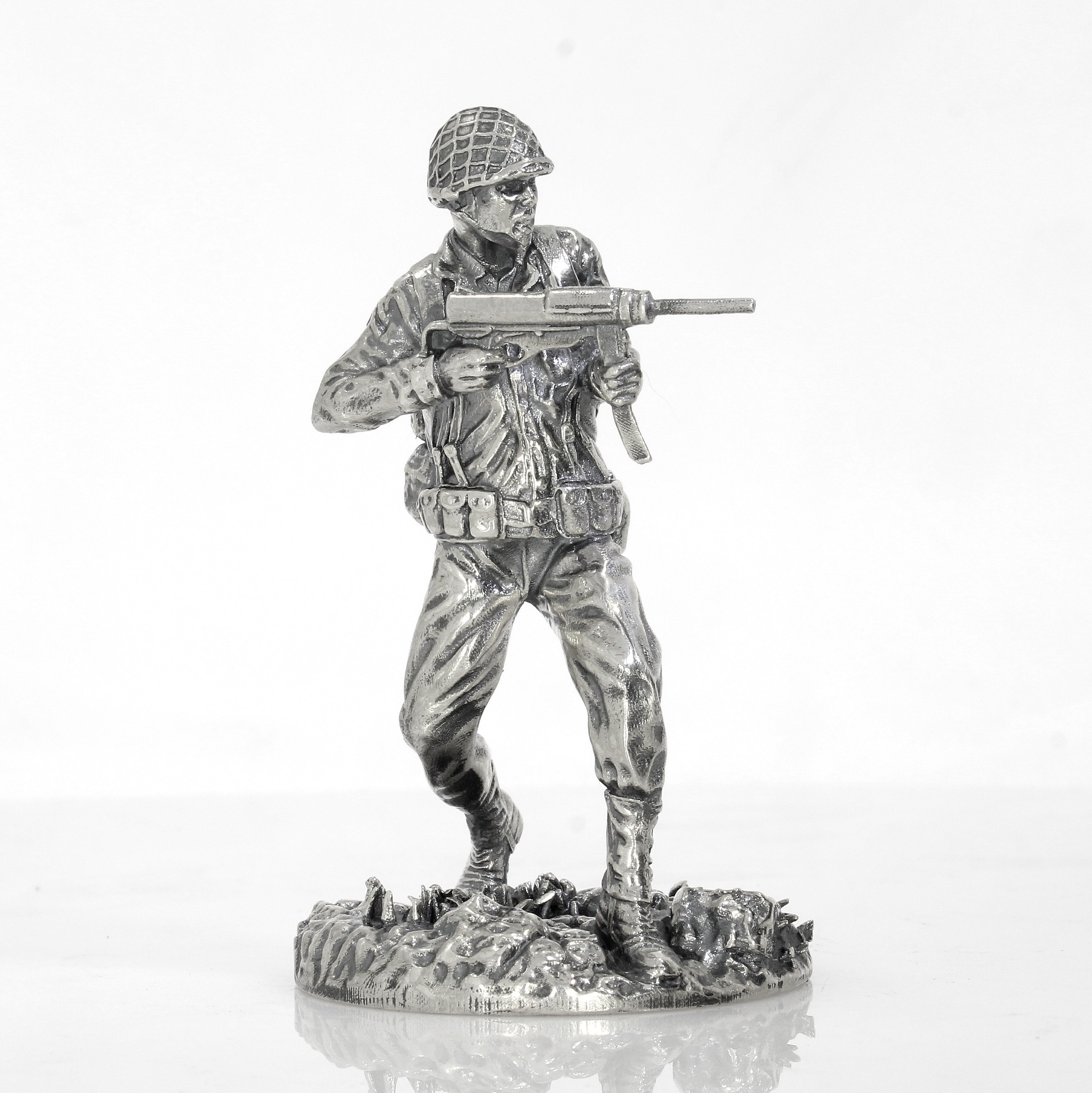 Assault Rifleman - Army Men Silver Soldier Collectibles – SilverStatues.com